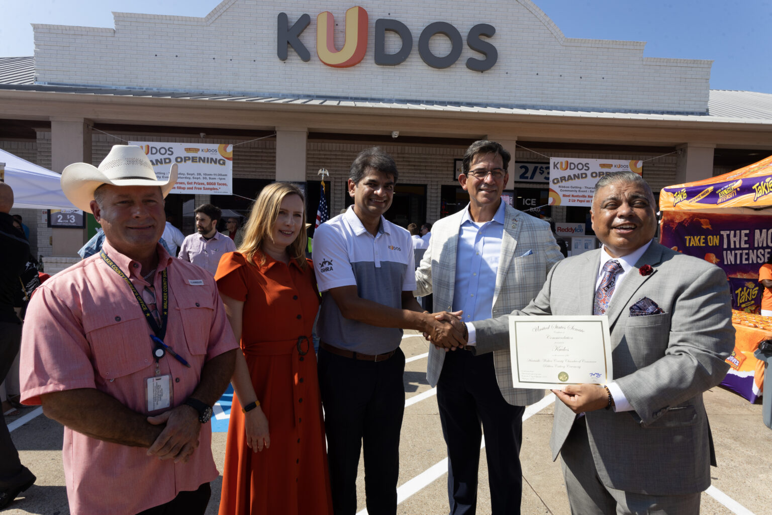 Kudos Commitment to Community - Celebrating Everyday Heroes