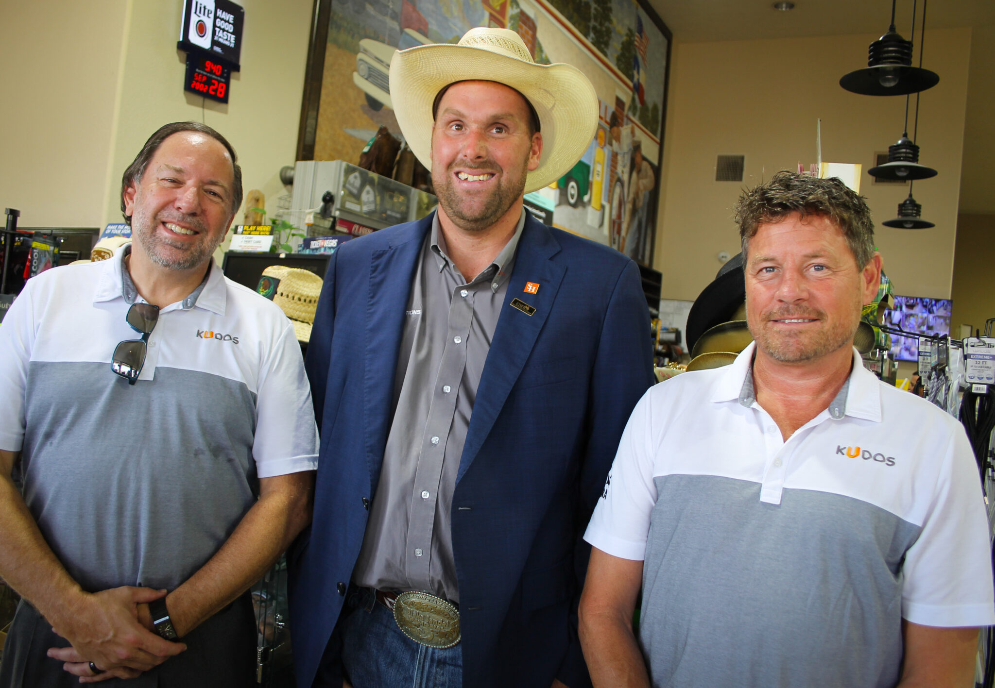 Kudos Commitment to Community - Celebrating Everyday Heroes